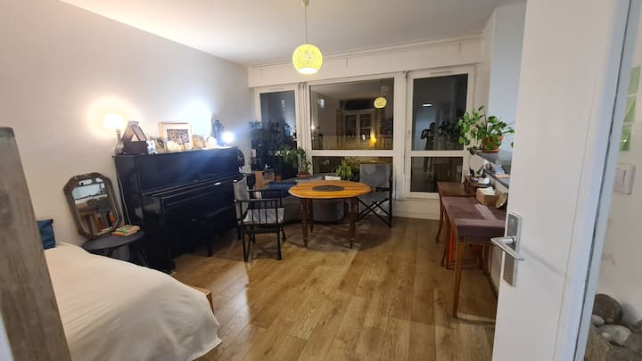 Appartement Charmant Très Calme - Buttes-Chaumont