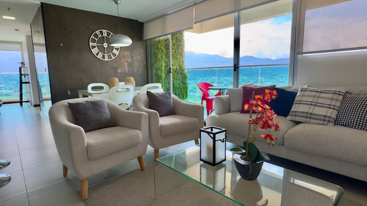 Family|business Flat W/ 270° Mountain+city Skyline - Costa Rica