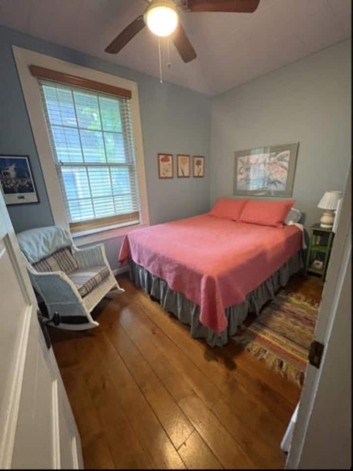 Manitou Suite - Frankfort