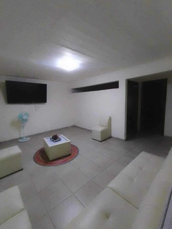Casa Con Alberca A 1 Calle Del Lago - Tequesquitengo