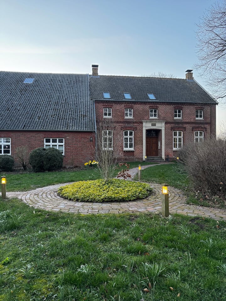 Gulfhof Am Deich | Leuchtturmblick | Nordsee&natur - Delfzijl