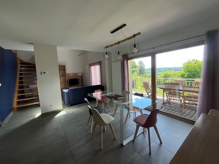 Grand Duplex 3 Chambres Entre Genève Et Annecy - Saint-Julien-en-Genevois