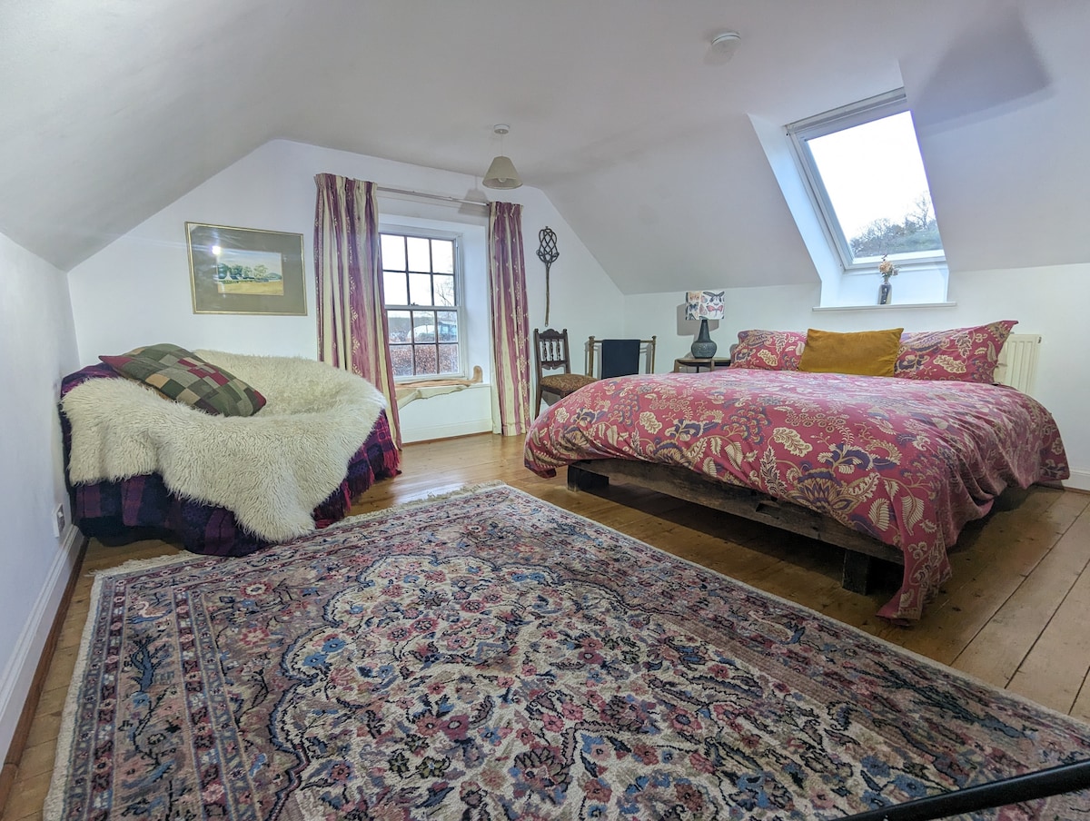 The Hidden Mill: Riverside Hot tub and Sauna - Houses for Rent in ...