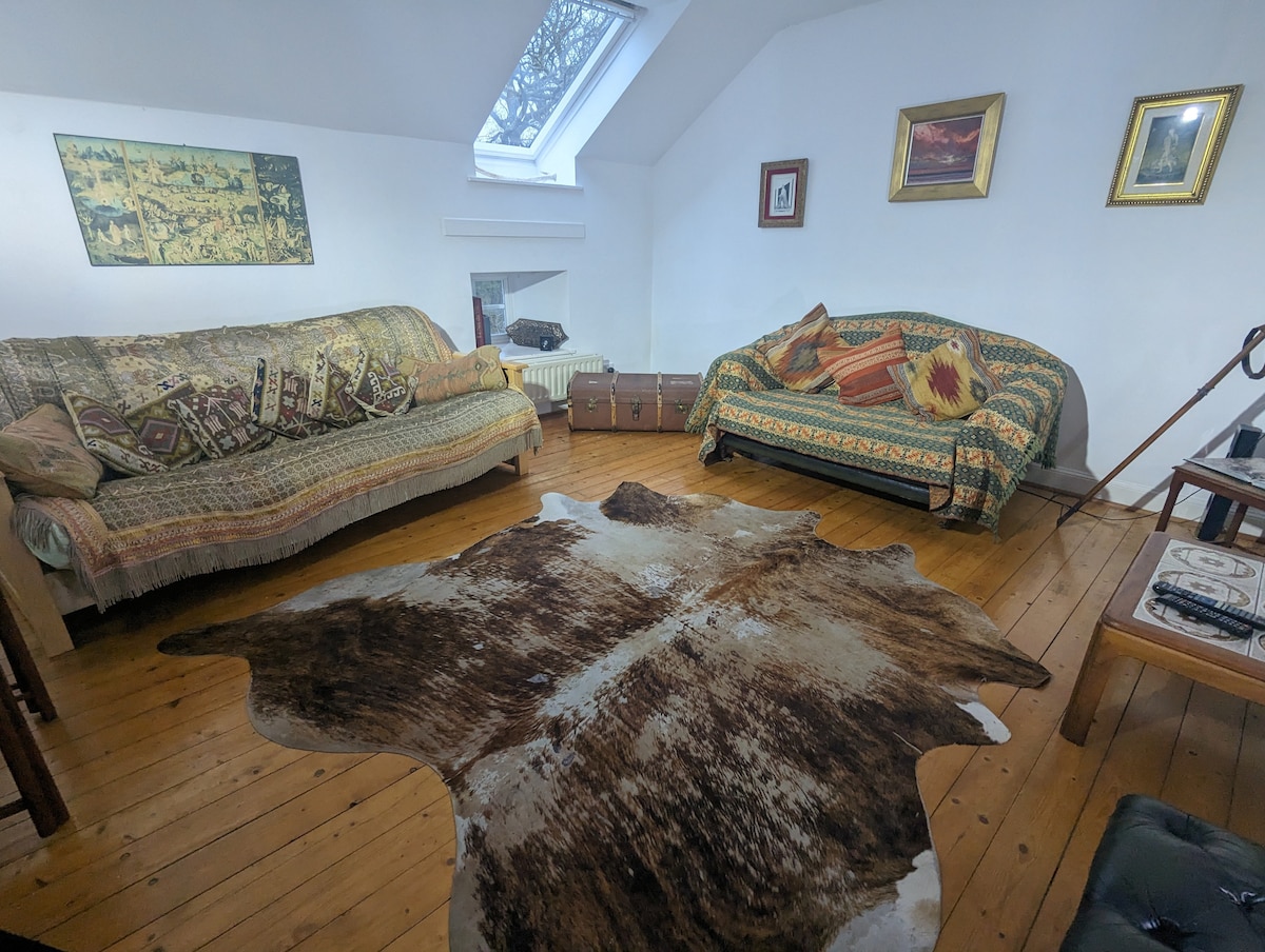 The Hidden Mill: Riverside Hot tub and Sauna - Houses for Rent in ...