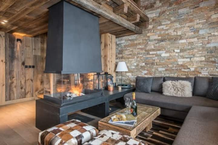 Chalet Chaleureux Proche Des Pistes Et Des Commerc - Méribel