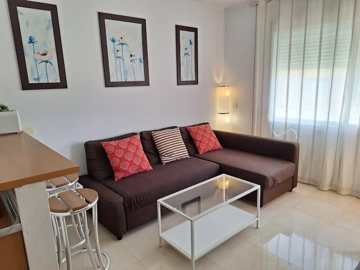 Acogedor Y Céntrico Apartamento Junto A La Playa - Nerja
