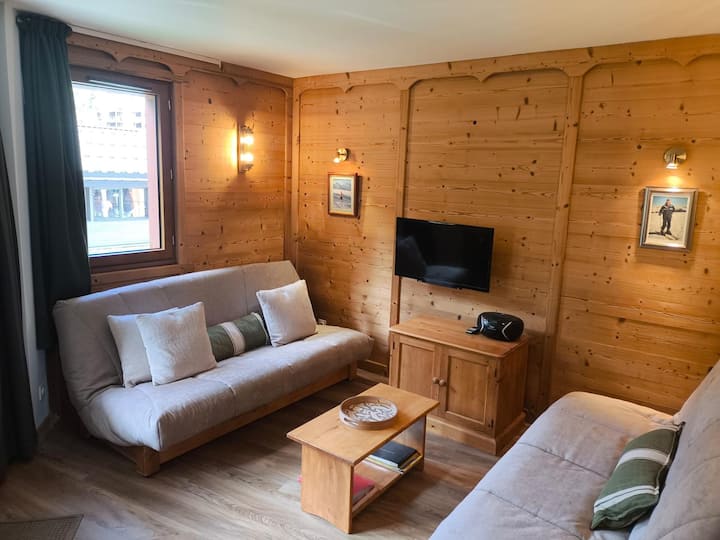 La Tania. Auf Der Strecke. Ski Rein, Ski Raus. - Courchevel
