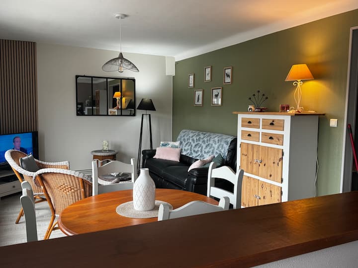 Appartement "Margaux" 2 Chambres , Garage Privé - カレー