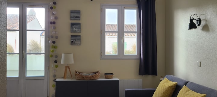 Studio Rénové Dans Résidence Avec Piscine - Île de Ré