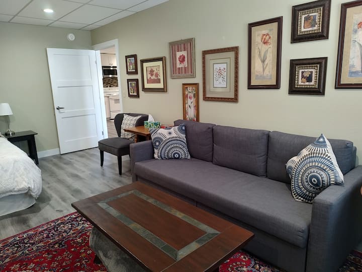 Downtown Bellingham Flat-5 Minutes To Courthouse - Bellingham, WA