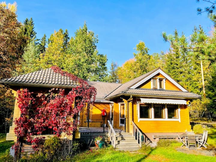 Villa Kanttarelli Loghouse, Nuuksio National Park - Espoo