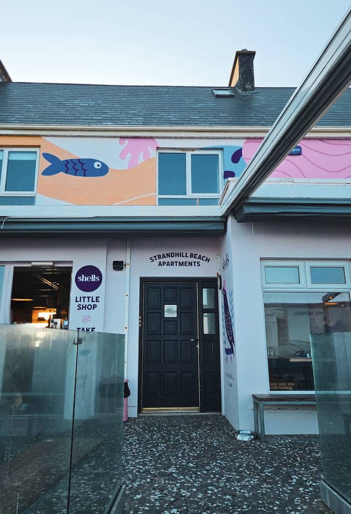 Strandhill Beachfront Apartment - Sligo