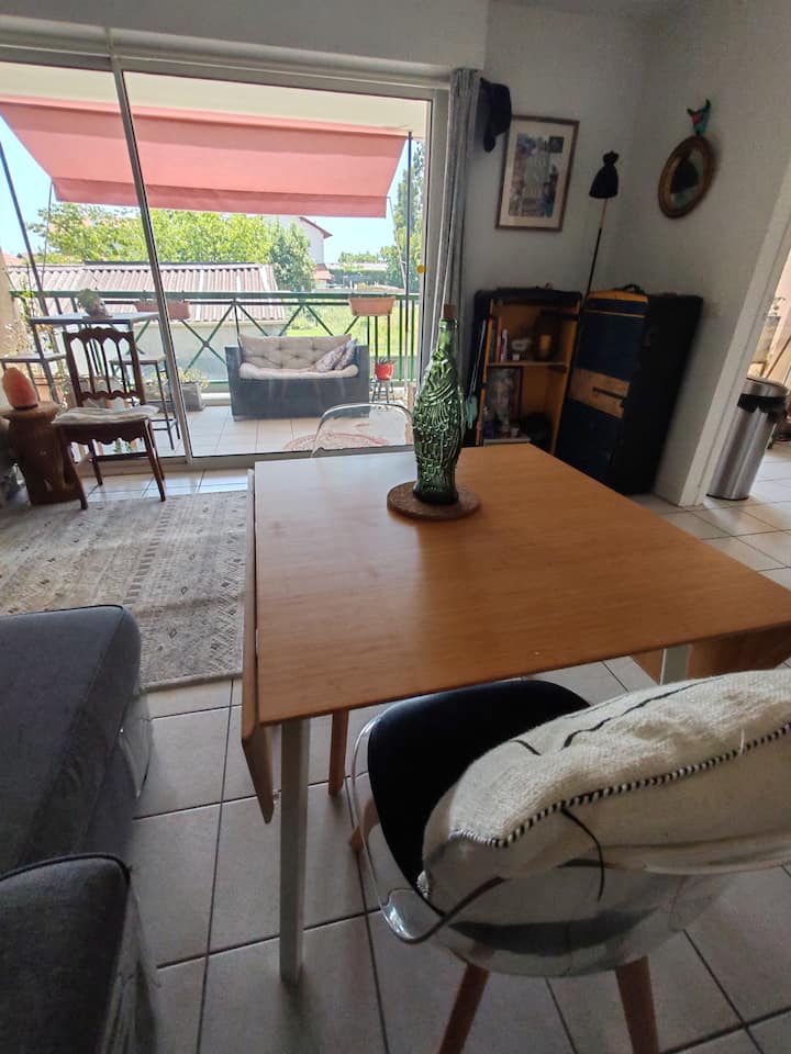 Confortable T2 Avec Balcon, Proche Des Plages - Anglet