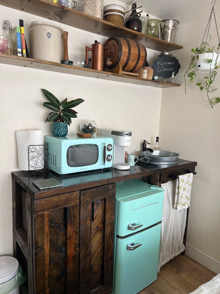 Kinderwood Farm Stay • Animal & Culinary Adventure - Aptos, CA