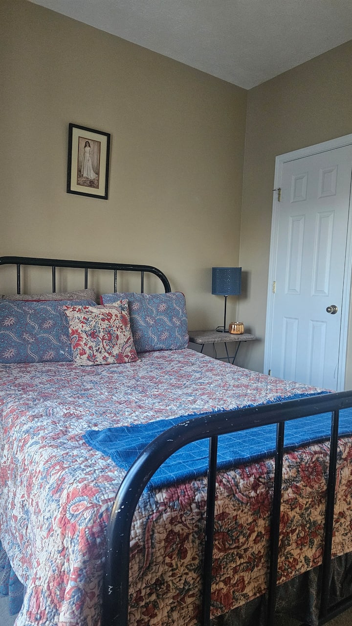 Relaxing South Nashville Family Home - Brentwood, TN