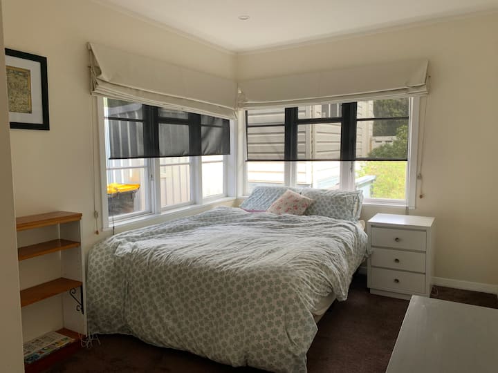 1950s Style House In Johnsonville, Wellington - Wellington