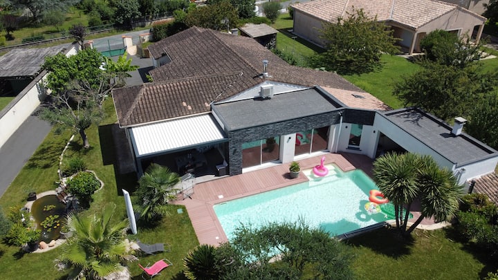 Maison Plein Pied Avec Piscine Et Jardin - Albi
