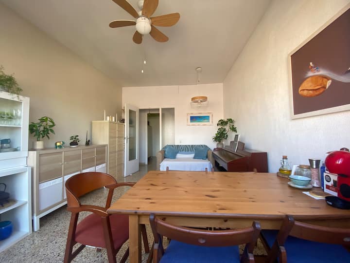 Habitación Con Baño Privado Fuera De La Habitación - La Barceloneta