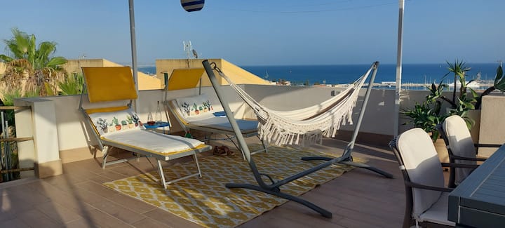 Villetta Con Vista Sul Porto Di Marina Di Ragusa - Marina di Ragusa