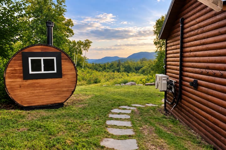 Secluded Mountain View Cabin Private Sauna - New Hampshire (State)