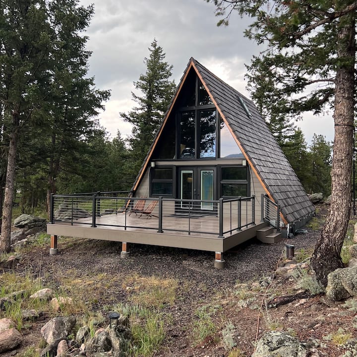 Sky View Mountain Retreat. Minimum 30 Day Rental. - Nederland, CO