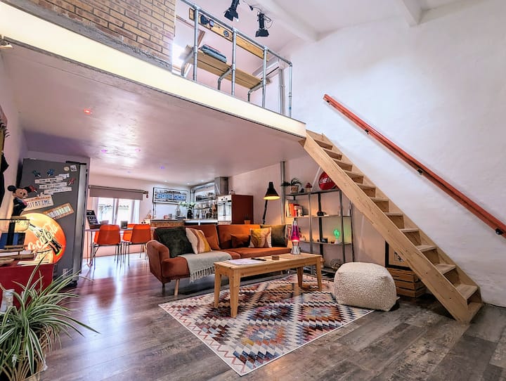 Private Modern Apartment With Parking/wifi/jacuzzi - Le Dorat
