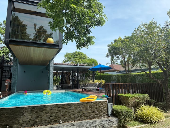 Samui Grand Park — Stylish Two Bedroom Villa With Shared Pool - Koh Samui