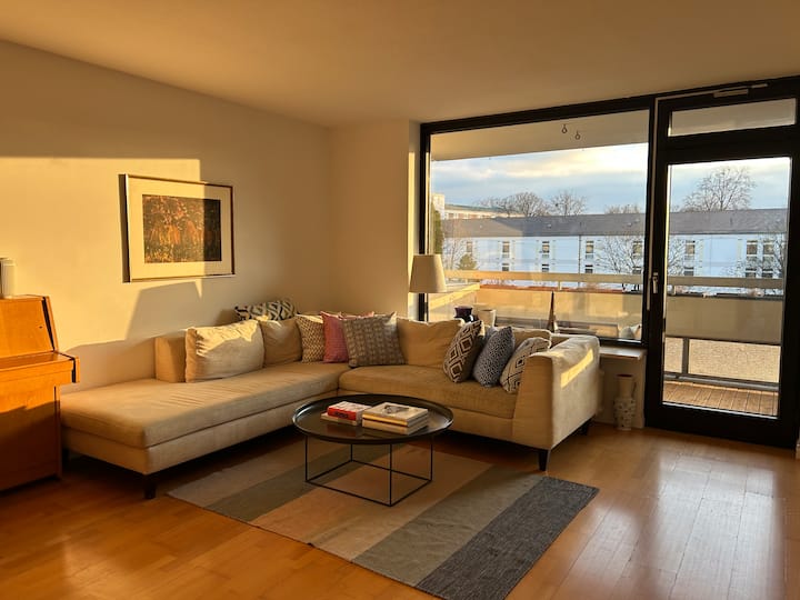 Spacious, Central Flat - Unterhaching