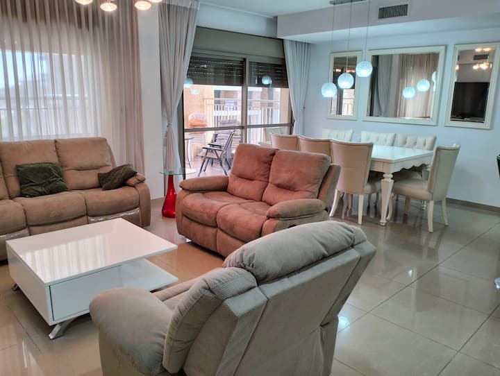 Bright,large And Charming Apartment - Jerusalem