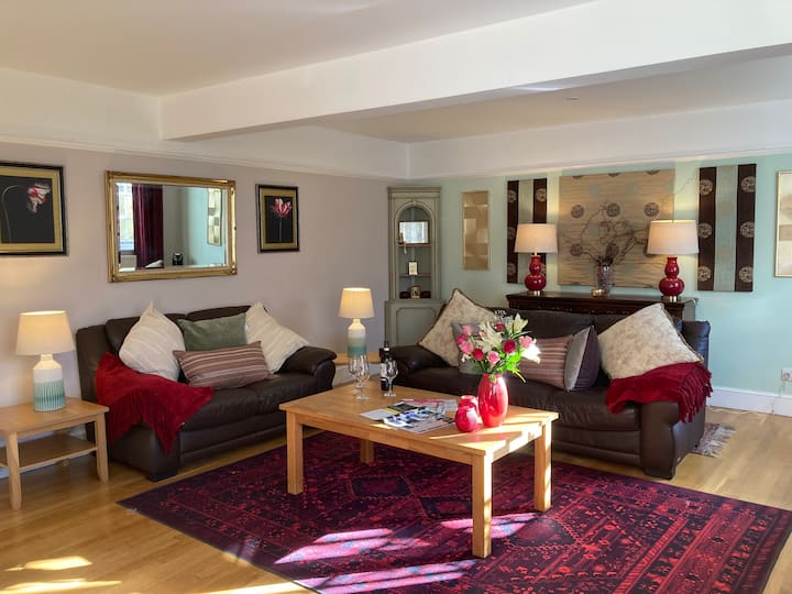 Cottage Hideaway | Direct Access To New Forest - Ringwood