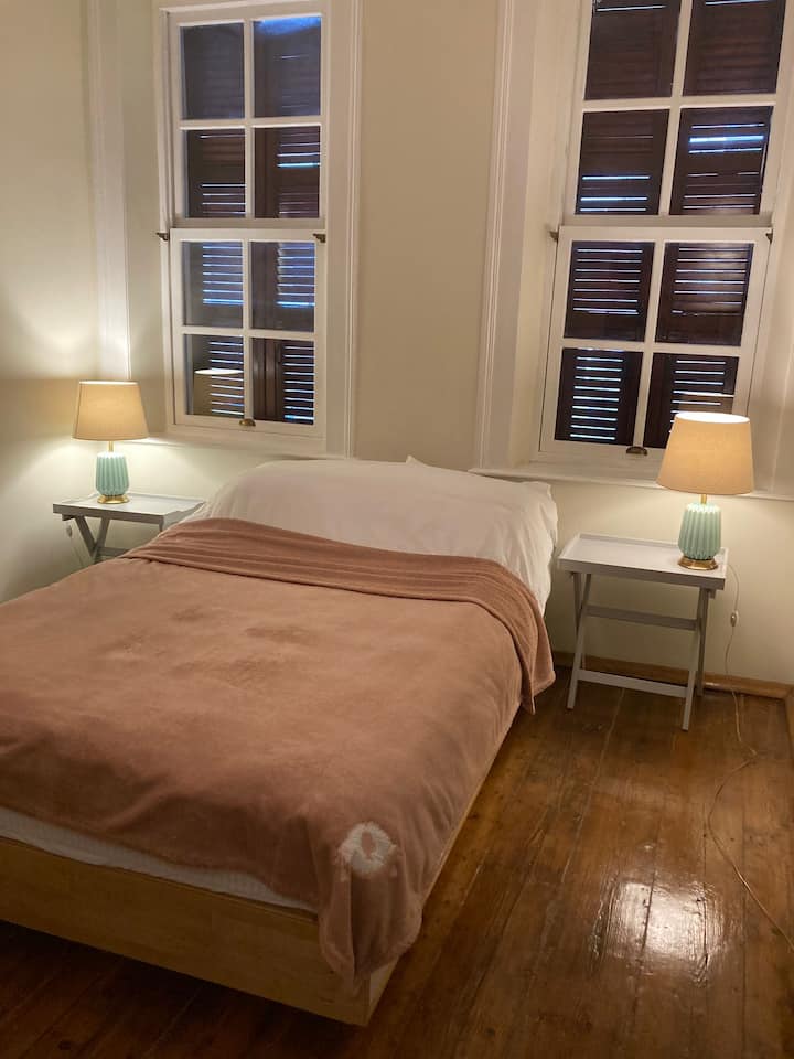 Mari's Alsancak City Center - İzmir