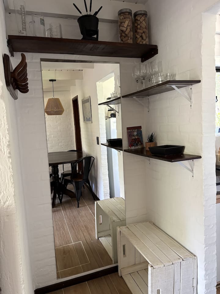 La Casa De Al Lado - La Paloma