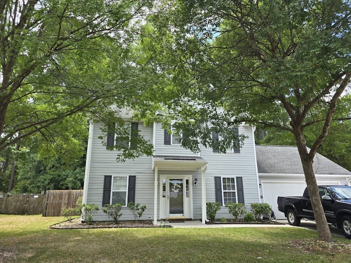 Charlotte Home/hot Tub/near Lake,carowinds,airport - Lake Wylie, SC