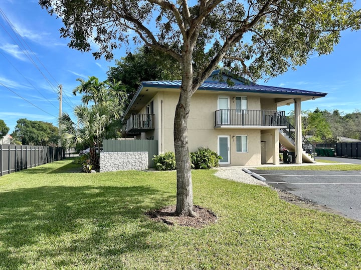 Palmettobay #1, 2 Bedrm (4 Twin Beds) Free Parking - Kendall, FL