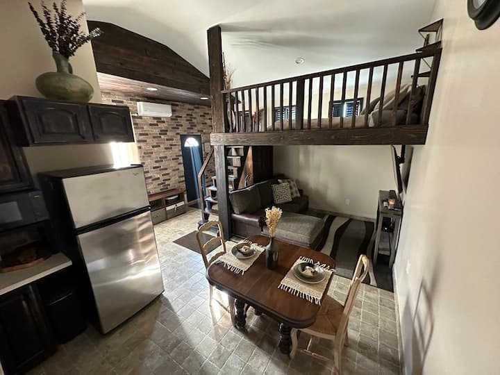 Amazing Loft Near Disneyland! - Anaheim, CA