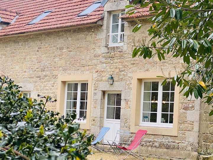 Longère De Charme Dans Vaste Parc, 4 Chambres - Plouescat