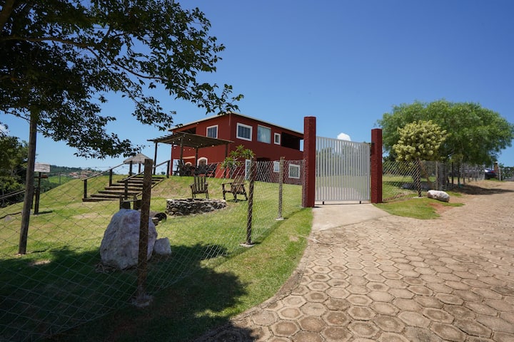 Casa No Vale Das Montanhas Ar/c Ofurô Climatizada. - Socorro