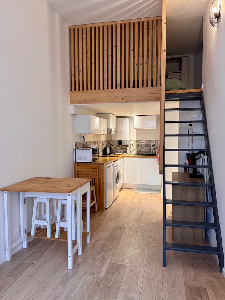 Appartement Dans Le Quartier Saxe Gambetta - Lyon