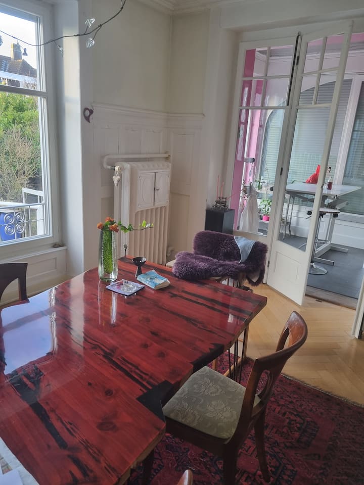 A Neuchâtel Chambre Meublée Dans L'apt. Disponible - Neuchâtel