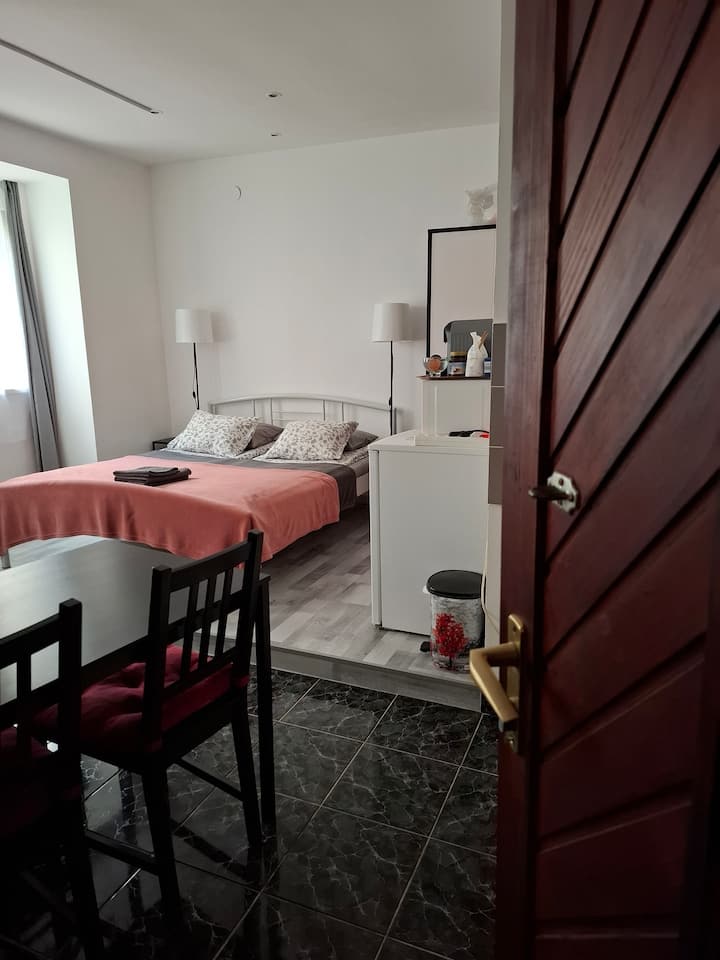 Small Studio At Corvin Negyed - Budapest