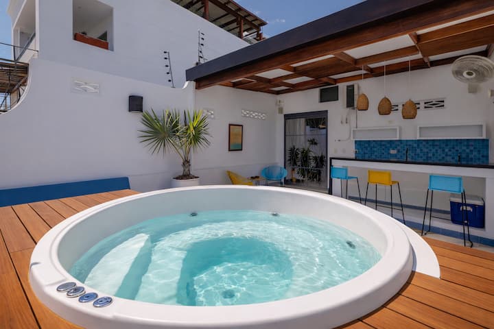 Santa Marta: Rooftop Terrace & Private Jacuzzi - Santa Marta