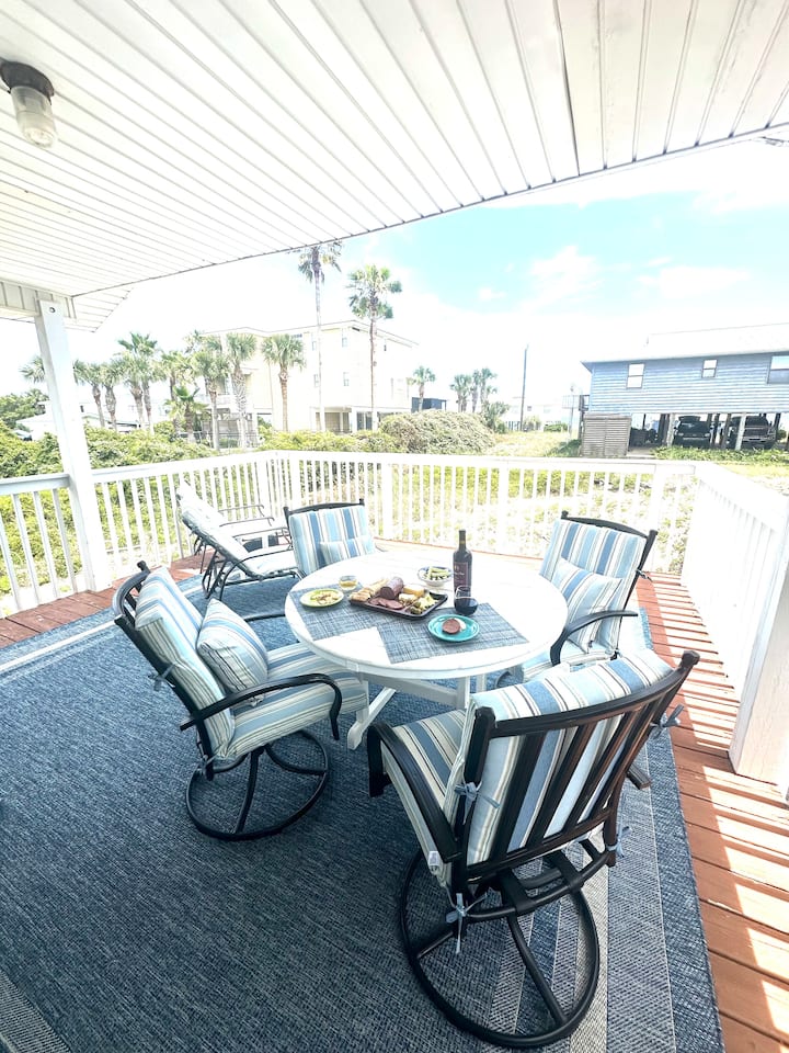 Beautiful Beach Home "Bucky's Beachaus" - St. George Island, FL