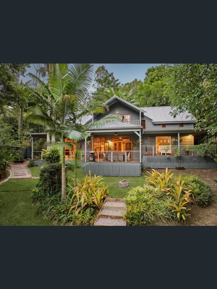 Magnolia Cottage-stunning Noosa Hinterland Retreat - Eumundi