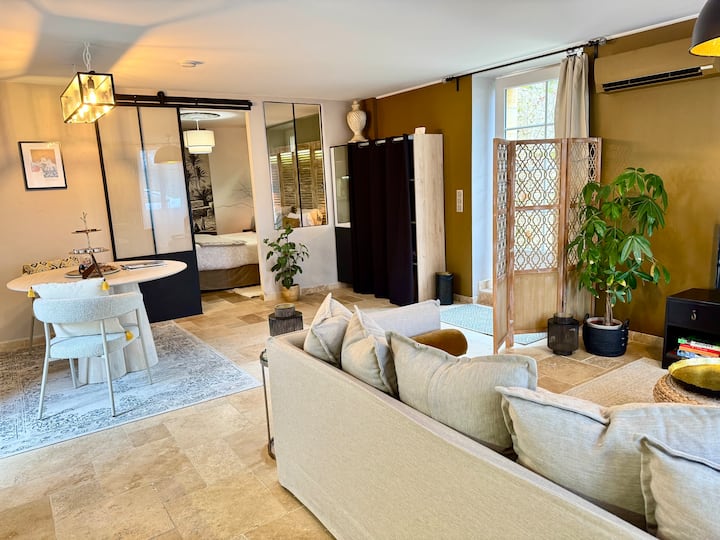 Centre Sarlat à Pied/parking Privé/terrasse/clim - Sarlat-la-Canéda