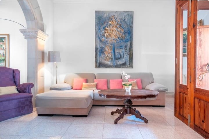 S'arcada Mallorca. Casa De Ensueño Con Piscina. - Mallorca