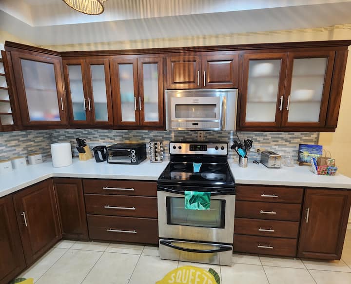 Live Like A Local In This Chic Maraval Townhouse - Port of Spain