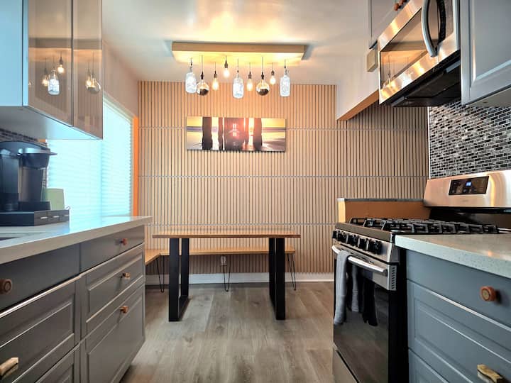 Central Gem Minutes From So-fi - Hawthorne, CA