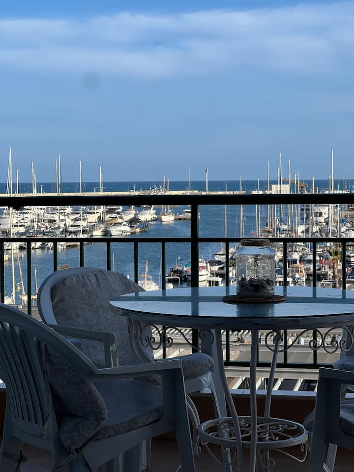 Apartamento En Primera Línea De Mar - Santa Pola