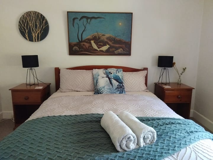 The Umah Bright - Australia - Bright