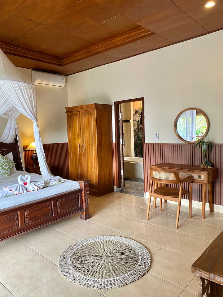 #1 Widi's House With Jungle View - Ubud